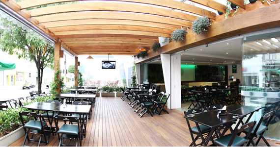 Deck Lounge Bar - Bares - Mooca, São Paulo | BaresSP