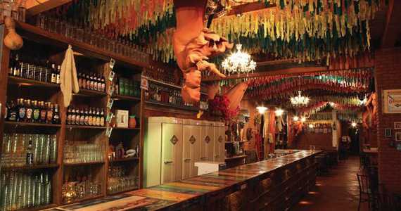 Confira alguns bares com samba ao vivo na cidade São Paulo