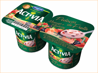 Activia Morango e Blueberry trazem uma nova explosão de sabor