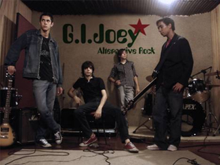 G.I.Joey apresenta as canções de seu primeiro CD no Na Mata Café