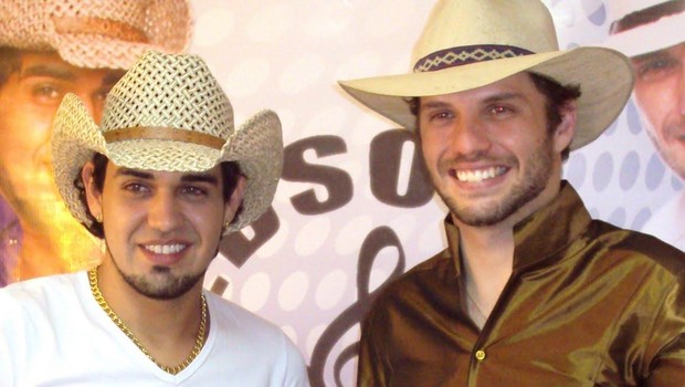 Mateus & Nathan e Edsonn & Enrique se apresentam no Yes Brasil Pub