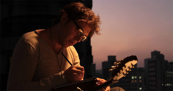 The Orleans recebe o cantor Nando Prado nesta segunda-feira