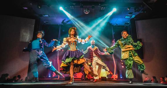 Do diretor de Shrek - O Musical, espetáculo “Levity” em curta temporada ...