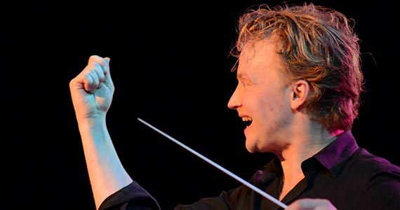 Orquestra Moderna realiza repertório especial no Auditório do MASP
