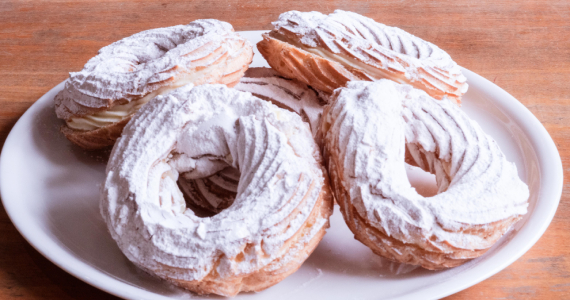 IL Pastaio celebra o dia de São José com tradicional Zeppola