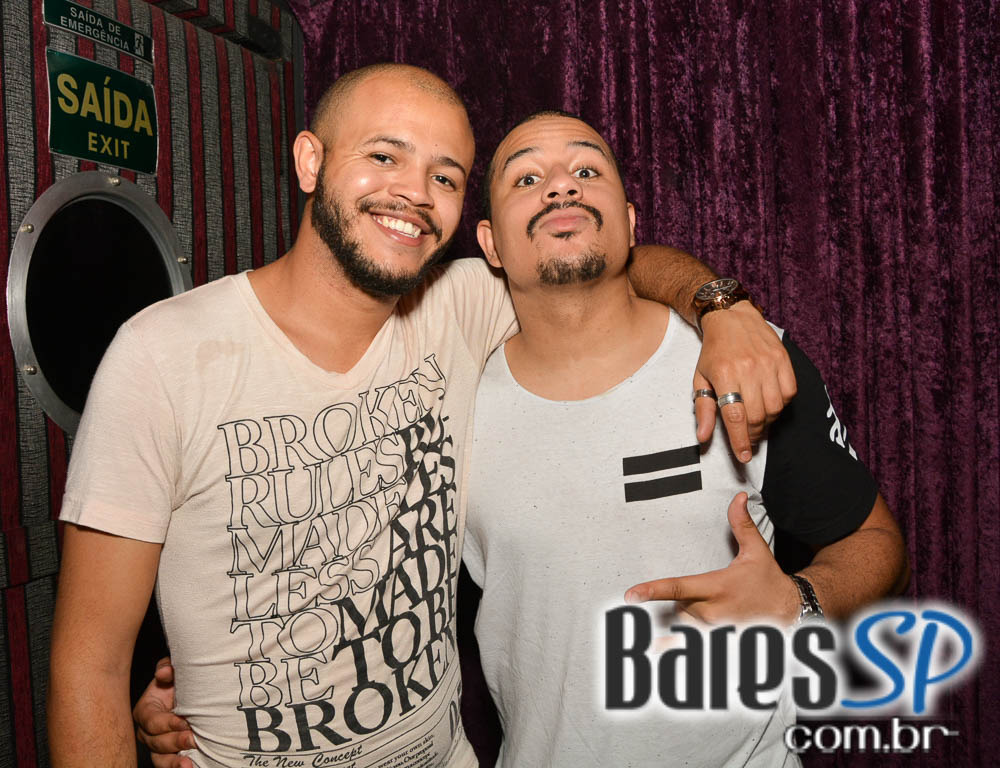 Mono Club recebeu a festa We Love Open Bar que animou o sábado no dia ...