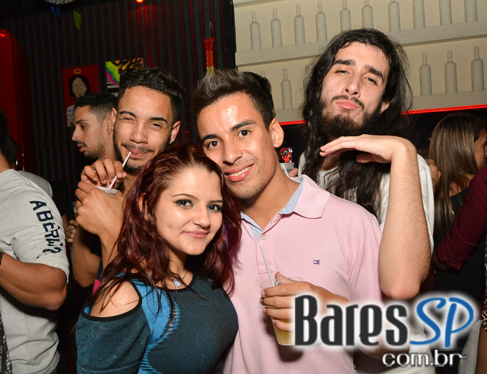 Mono Club recebeu a festa We Love Open Bar que animou o sábado no dia ...